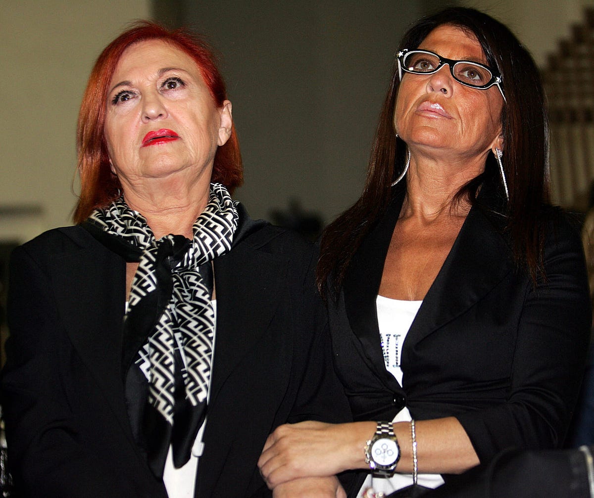 W, o della cattiveria. Si esce dalla visione di “Wanna” — il… | by ...