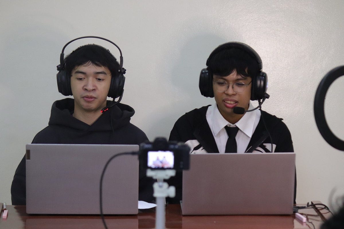 Maddly Shoutcaster Portfolio. Welcome to my Shoutcaster Portfolio. | by ...