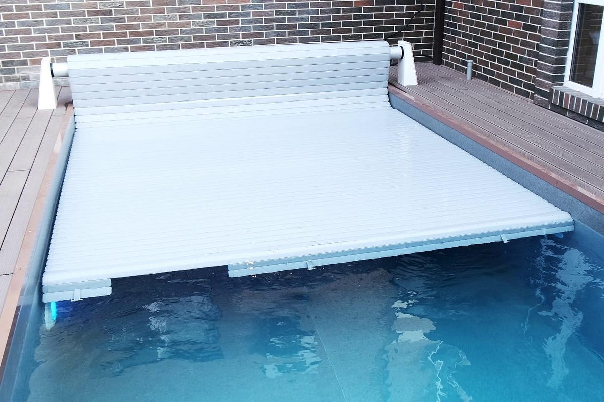 Save swimming pool cost with Electric Swimming Pool Covers | by ...