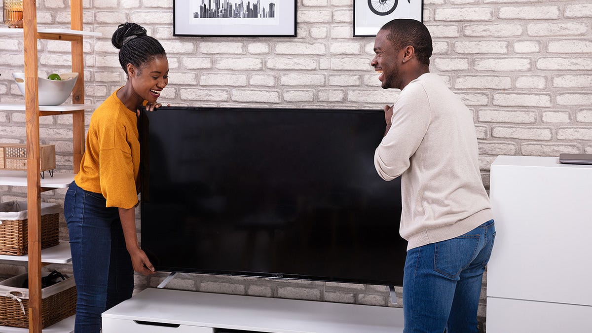 How to Choose the Right TV Screen Size | by PCMag | PC Magazine | Medium