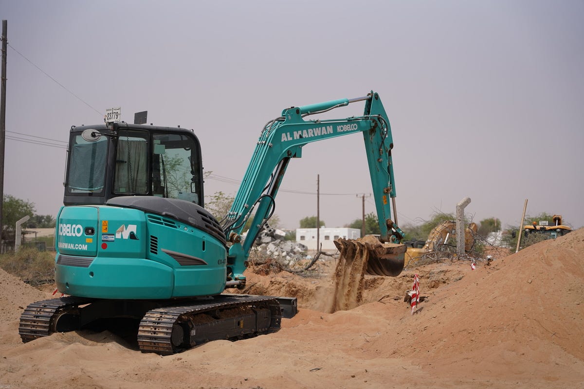 Machinery Insights: The KOBELCO SK35SR-6 Mini Excavator | by Al Marwan Heavy Machinery | Nov ...