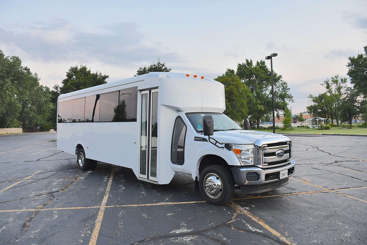 The Ultimate NYC Bachelorette Party Bus Experience in St. Louis” | by ...