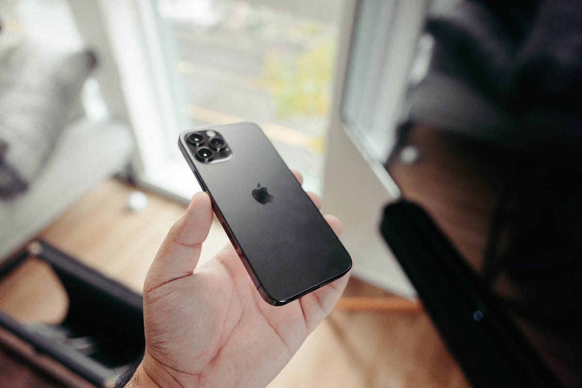 How the iPhone 12 Fits Into the New 5G World | by Will J Murphy | CodeX ...