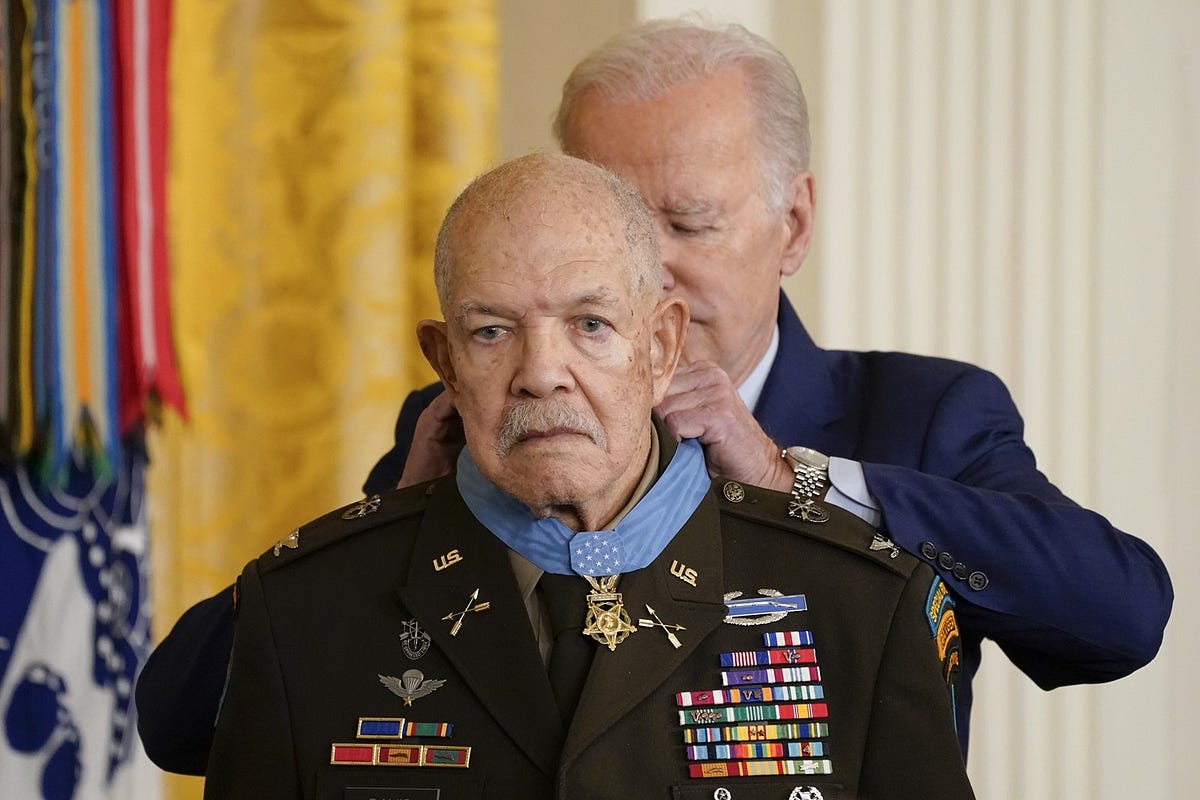 Paris Davis, Long Overdue Medal of Honor, 60 Years Later | ILLUMINATION ...