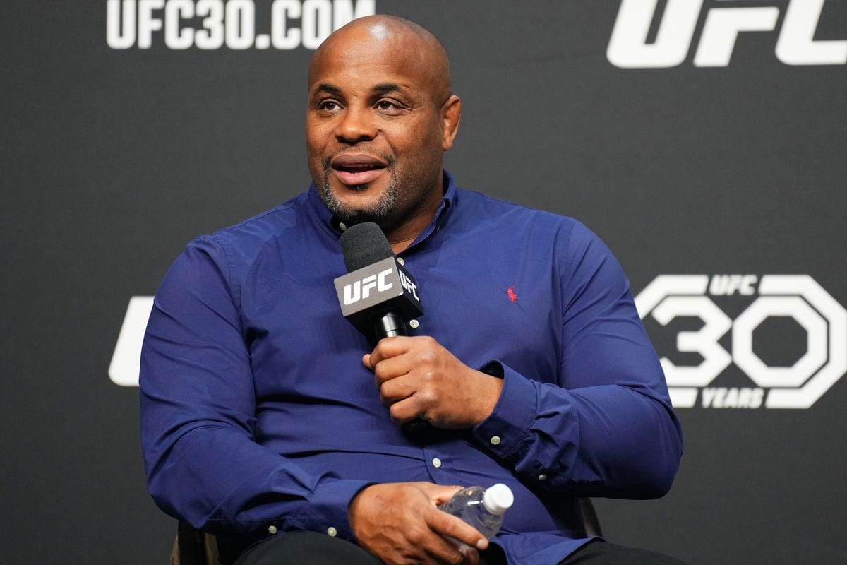 Daniel Cormier Backs Justin Gaethje for UFC Title Shot Over Ilia ...