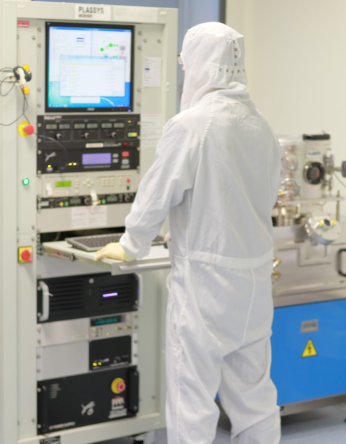Nanotechnology: A Revolution in Science and Engineering | by Staney ...