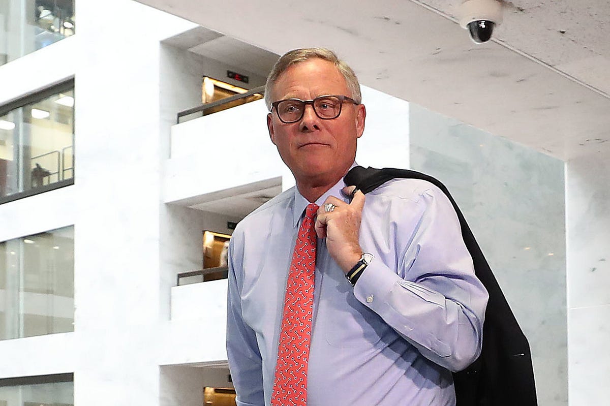 What Should Happen to Richard Burr? | by Eric Medlin | The National ...