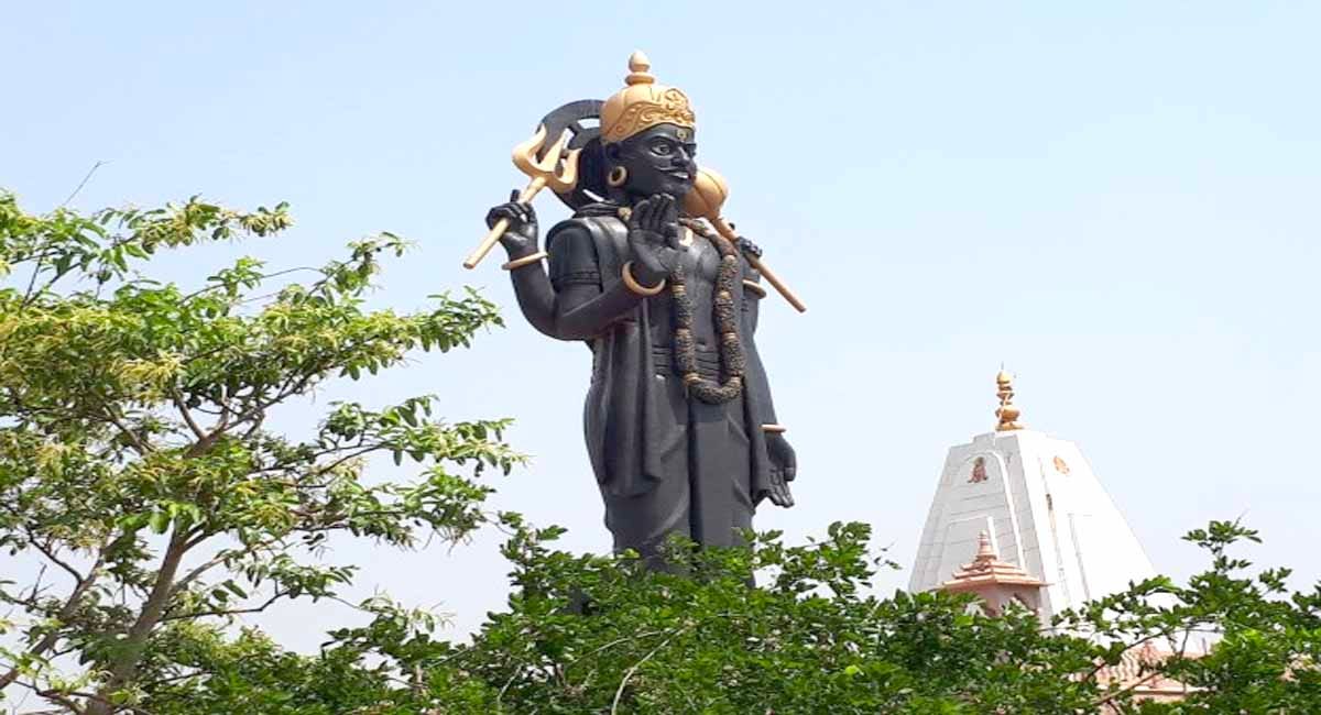 Shri Shani Dev Mandir, Kokilavan 2023 | by Sunburst Signals | Medium