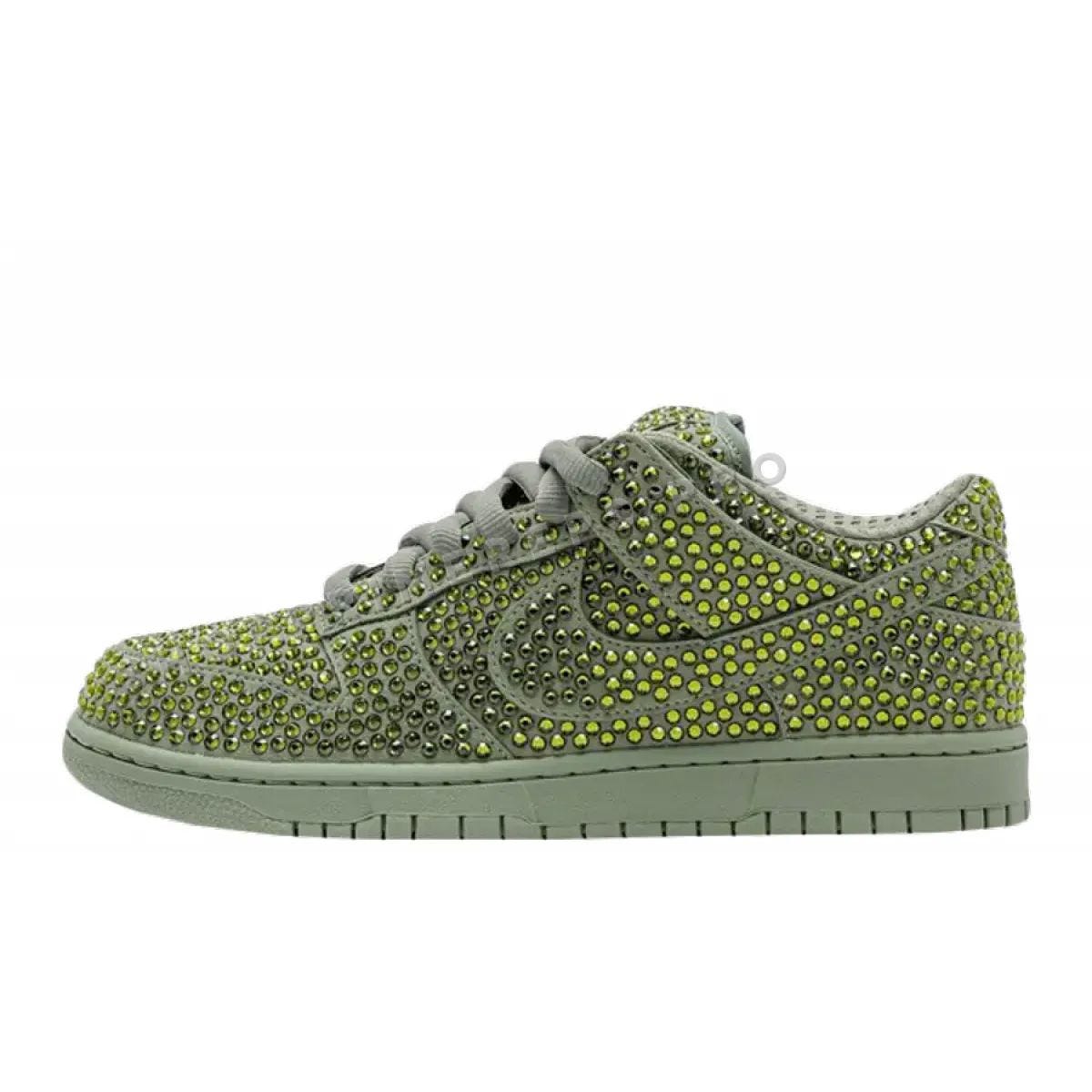 Why are Nike Dunks so Hyped? | by Jerrysmithmlyv | May, 2024 | Medium