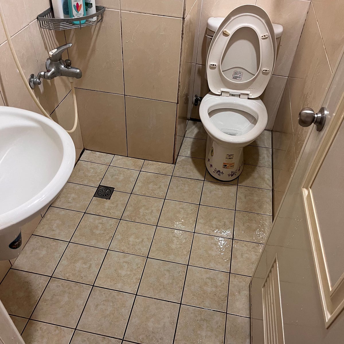 往outlier的路上day1150 - Han-Ju Chen - Medium