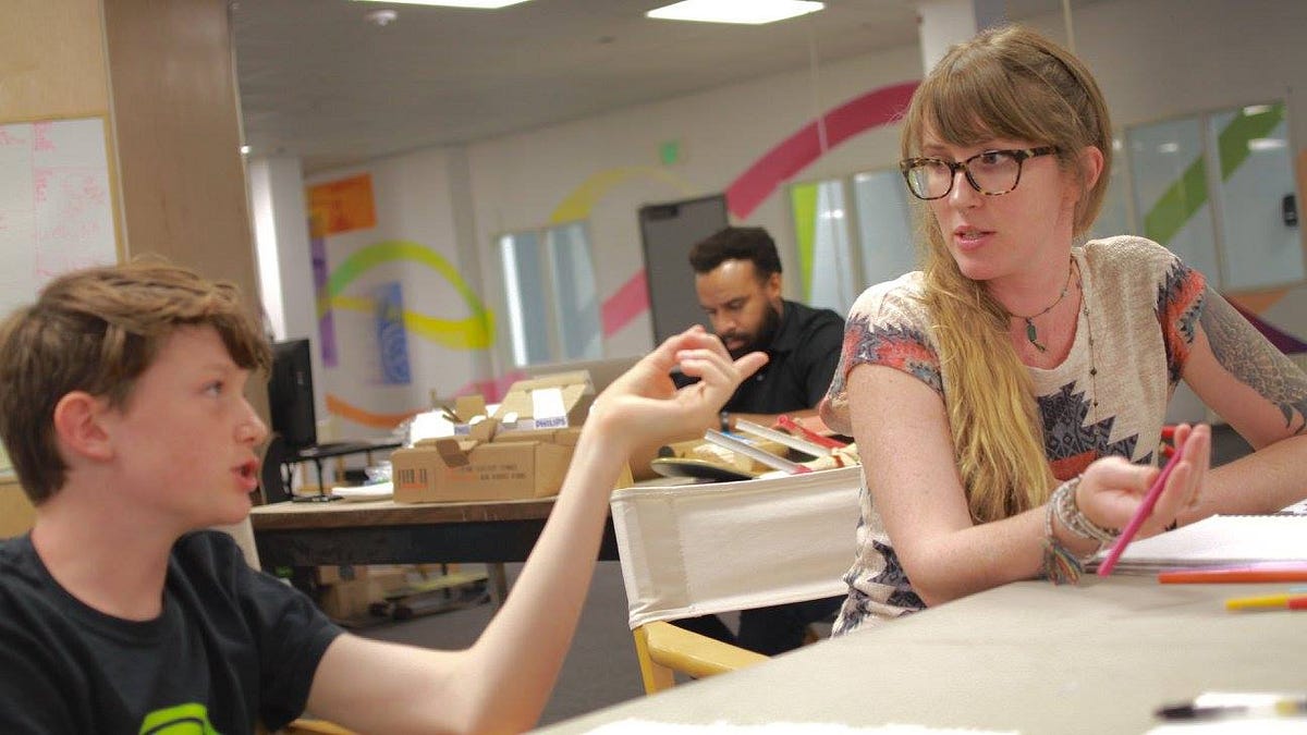 The Future Scouts are seeking Peer Mentors! | by Future Scouts | Medium