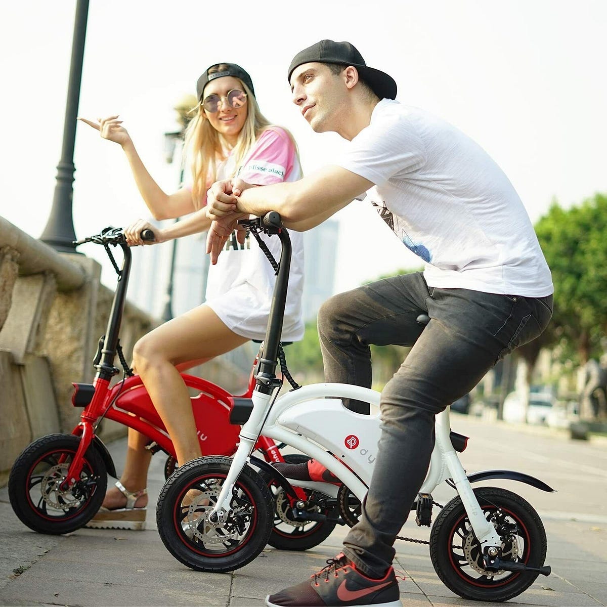 Exploring the DYU E-Bike: A Game-Changer in Urban Mobility | by Rohit Ghaisas | Oct, 2023 | Medium