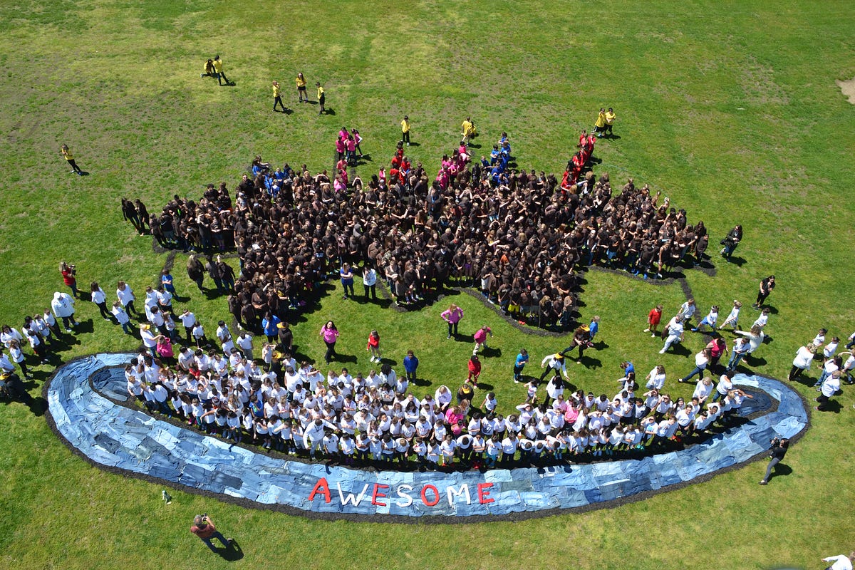 Sky sight: “Art for the Sky” artist visits Moorestown Upper Elementary ...