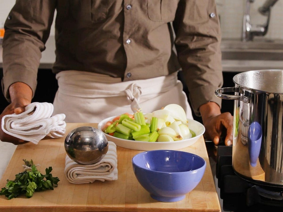 “Mastering the Art: How to Make Homemade Stock from Scratch — A Step-by ...