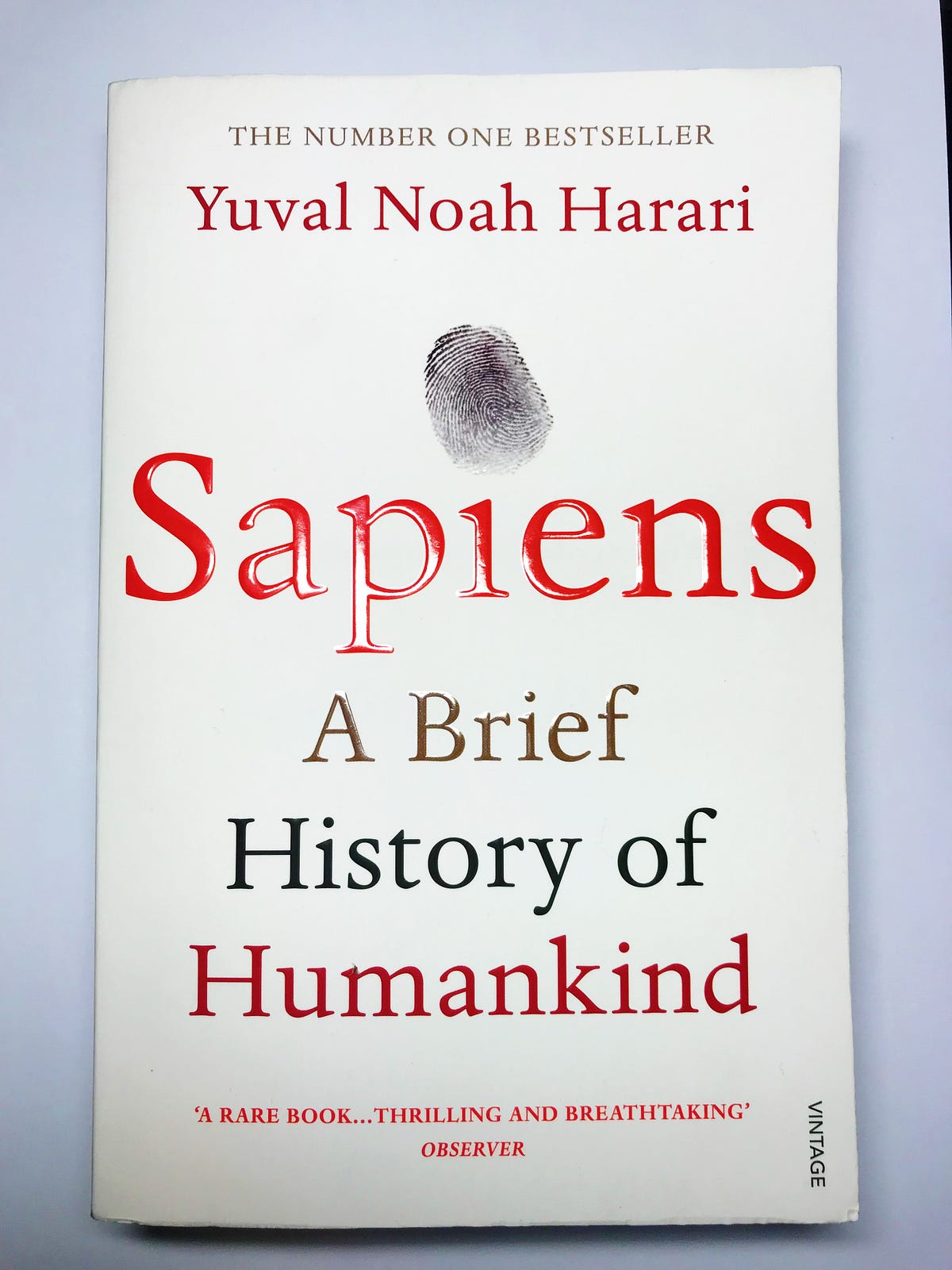 One Minute Book Review — Sapiens: A Brief History of Humankind by Yuval ...