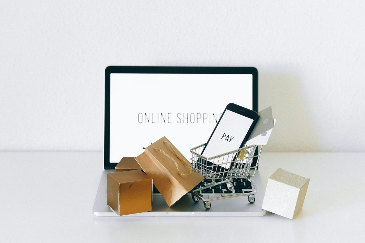 How Much Is Too Much? Overconsumption in Social Media | by Erin Russell ...