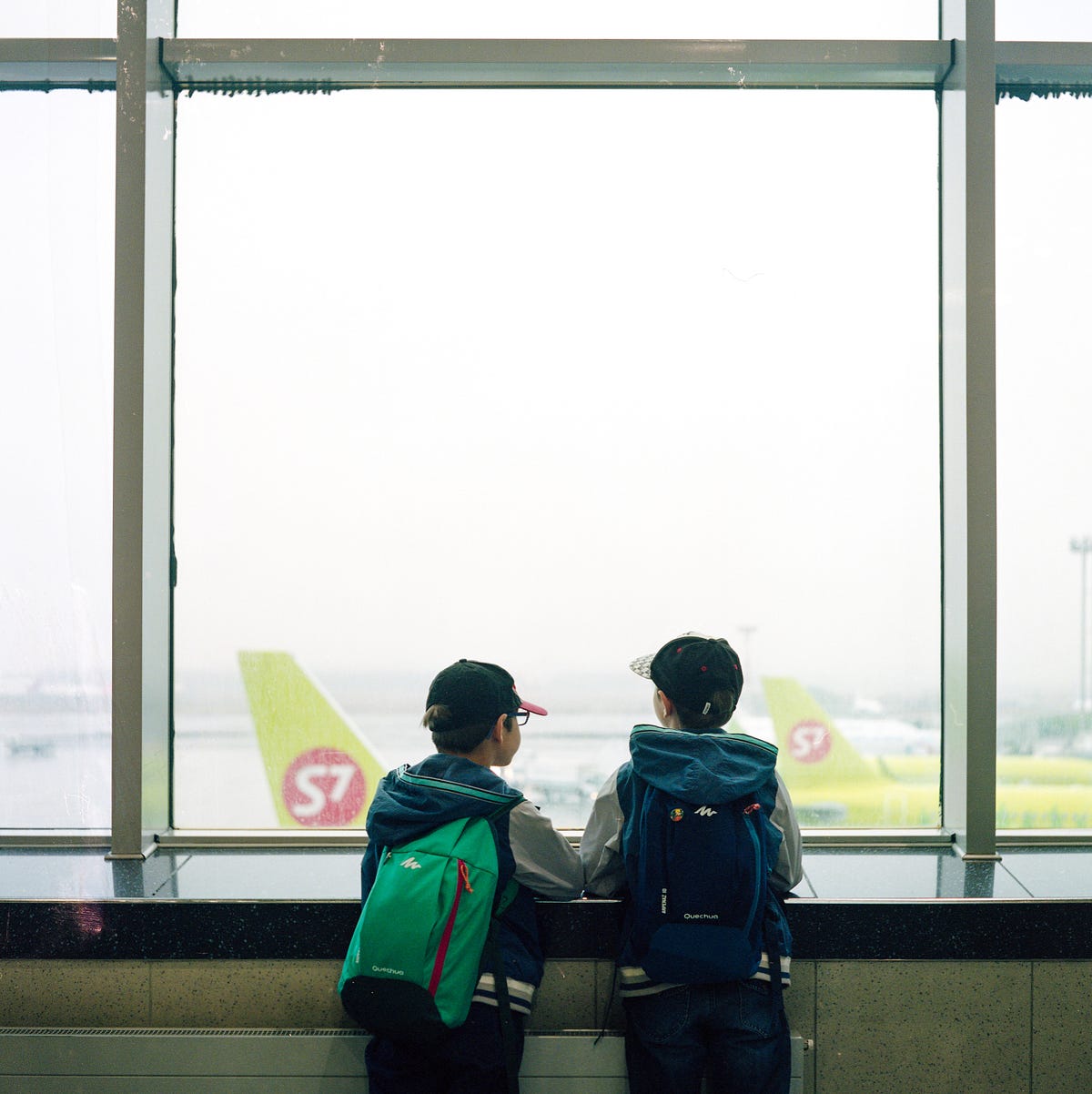 5 genius travel hacks to find the cheapest flights for your family | by ...