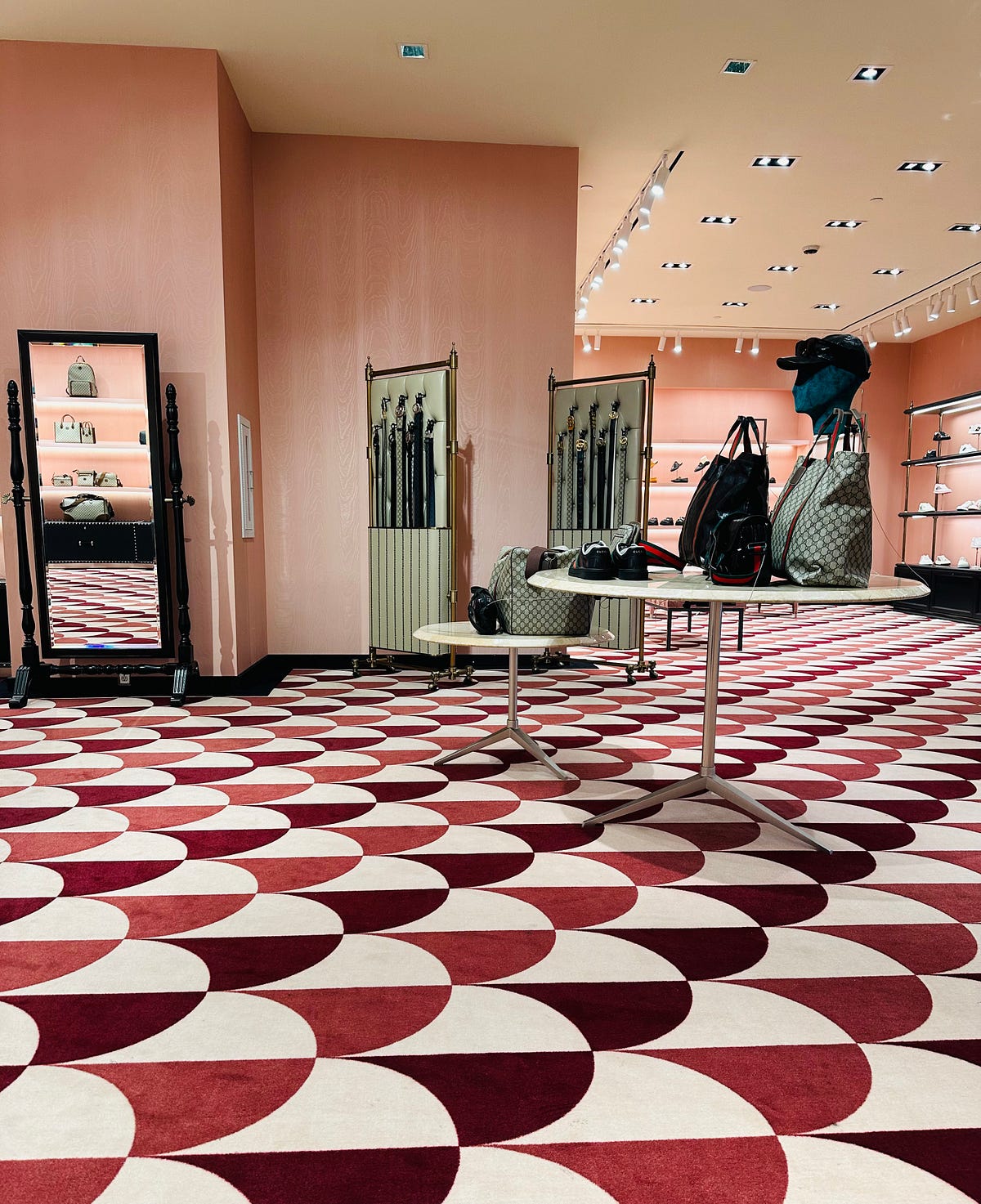 A Glimpse into Gucci’s Grandeur: Design Philosophy Meets Luxury Retail ...