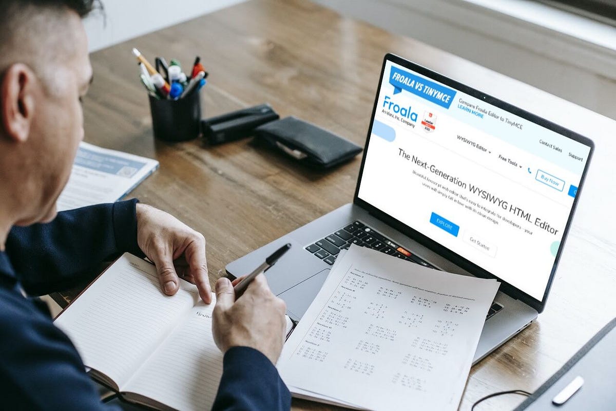 12 Steps To Find The Perfect JavaScript Editor - Froala Inc - Medium