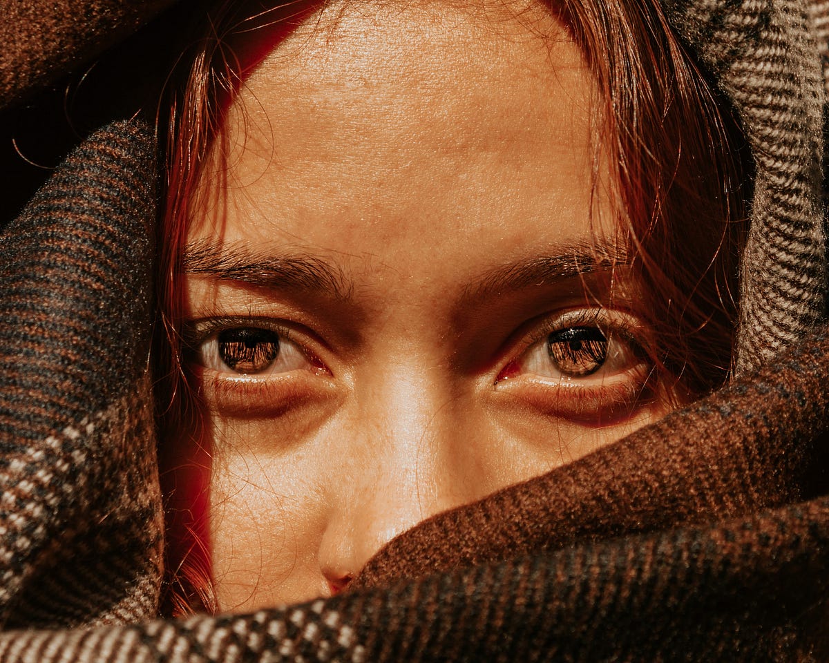 The Emotional Resonance of Human Eyes | by Vibrant Jellyfilsh | Medium