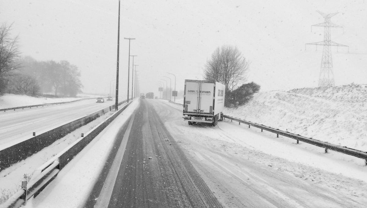 30/Days library clean-up (part 1) | by Erik Smith | SNAPSHOTS | Medium