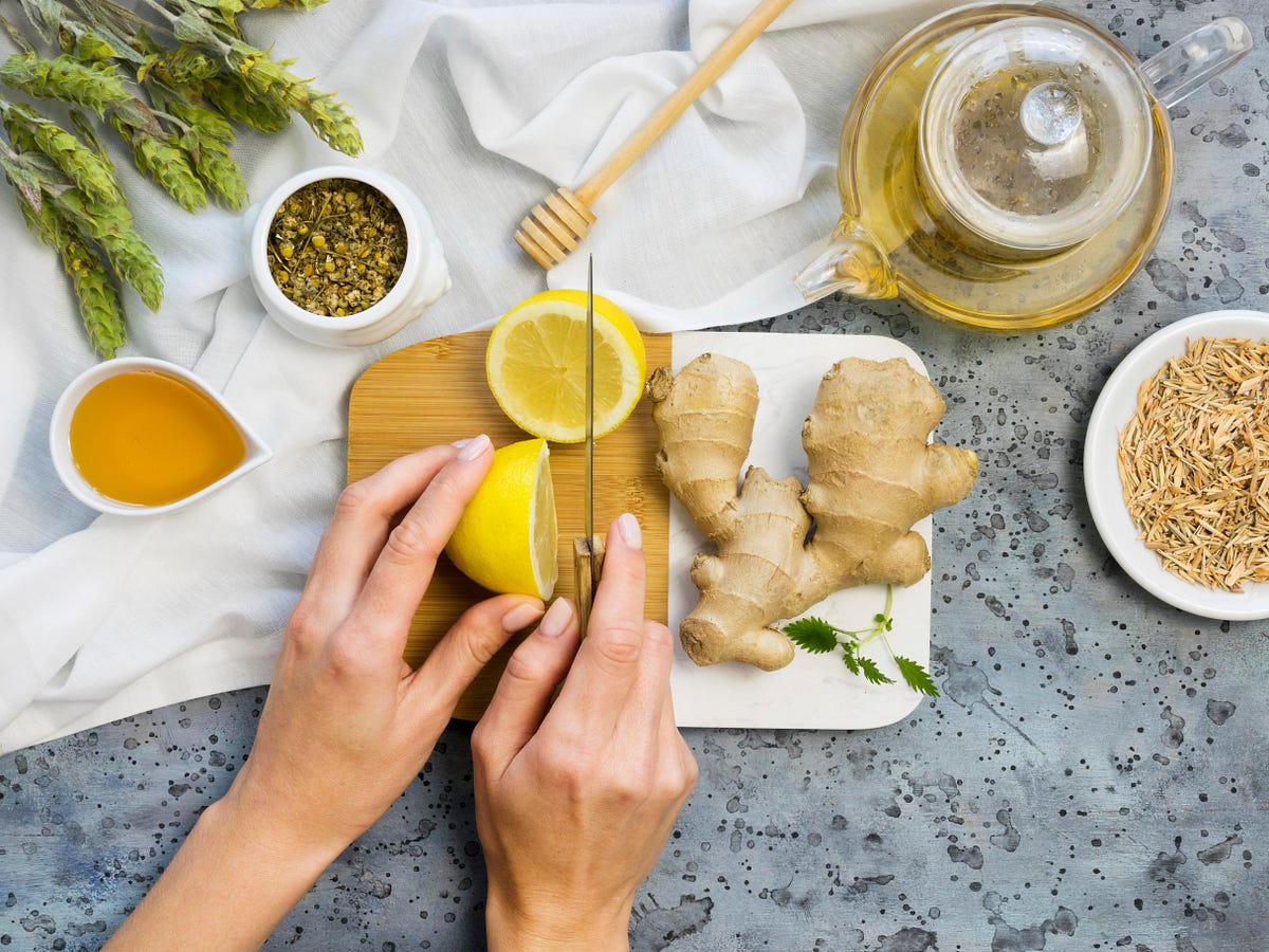 Exploring Herbal Medicine: Benefits of Medicinal Tinctures | by ...