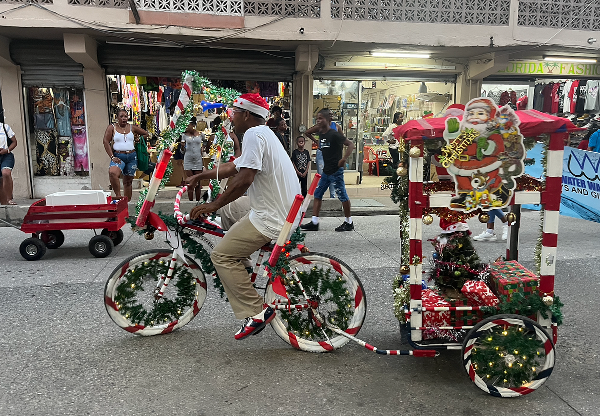 Belize Navidad. Two Weeks Home For A Belizean Christmas | by Juhi ...