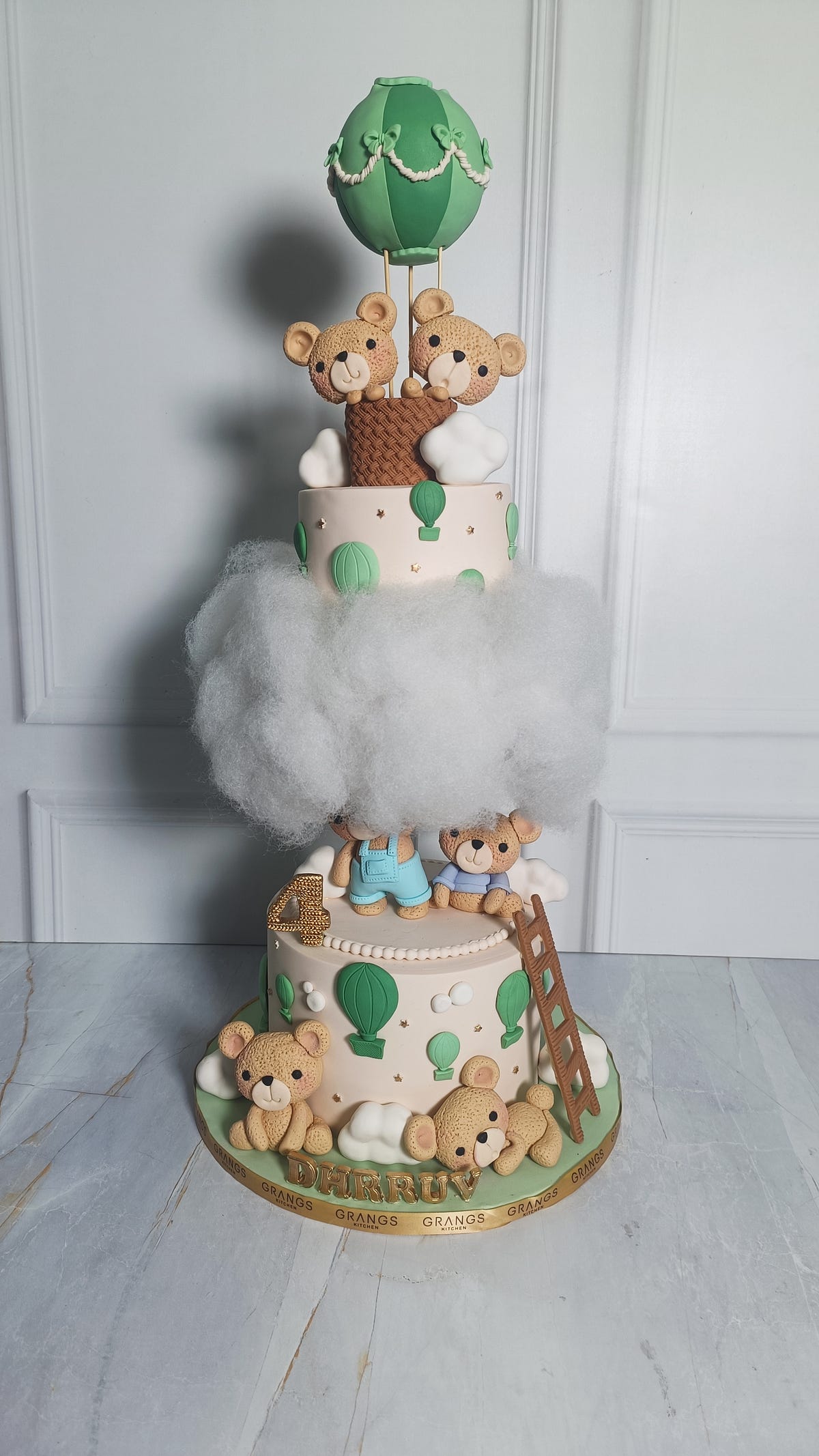 The eagles cake - Sidra Khan - Medium