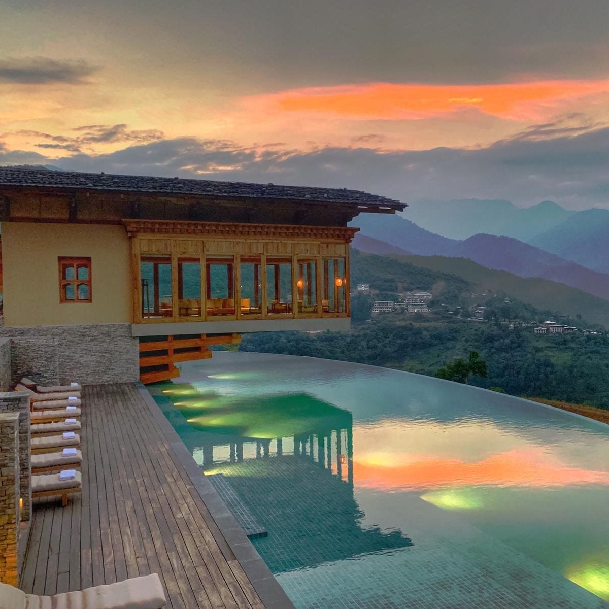 Experience The Luxury Accommodations For Tourist In Bhutan- Norbu ...