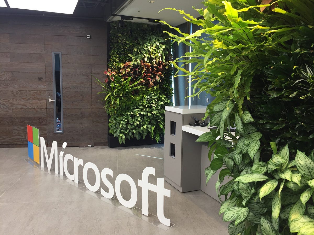 【Microsoft微軟一日實習生—OAI場】中南部學生實習真的相對弱勢? | by 孫妤瑄 Sherrie Sun | Medium