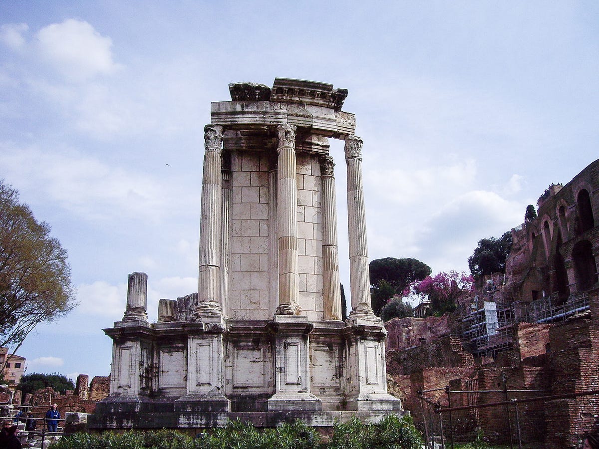 THE TEMPLE OF VESTA AND THE HOUSE OF THE VESTALS | by Archaeology & Art ...