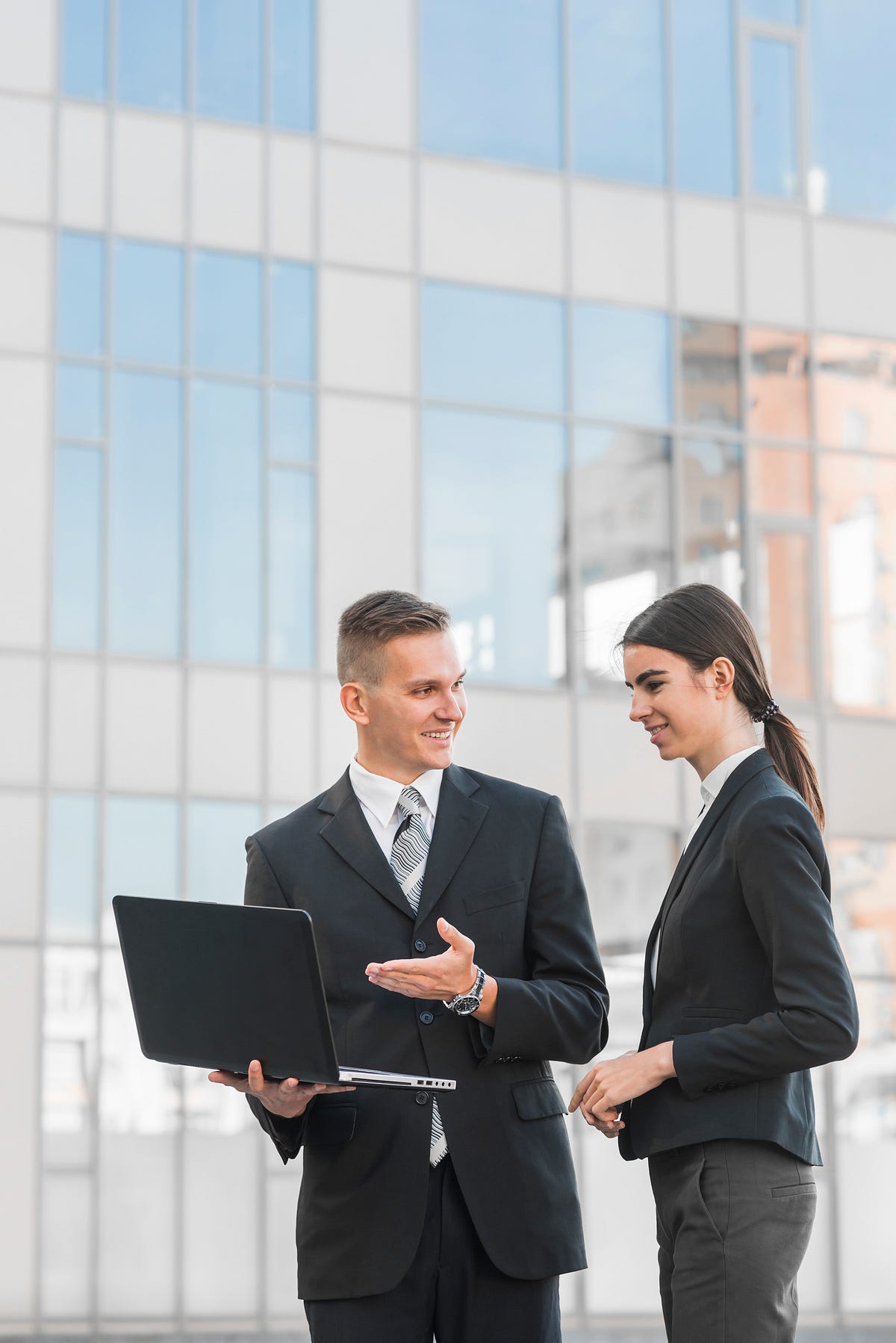 Investment Solutions in Dubai - Sandra P S - Medium