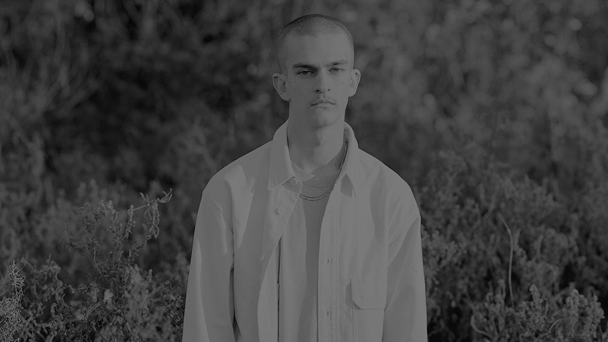 Expert Intro — George Muncey. George Muncey is a portrait and… | by th ...
