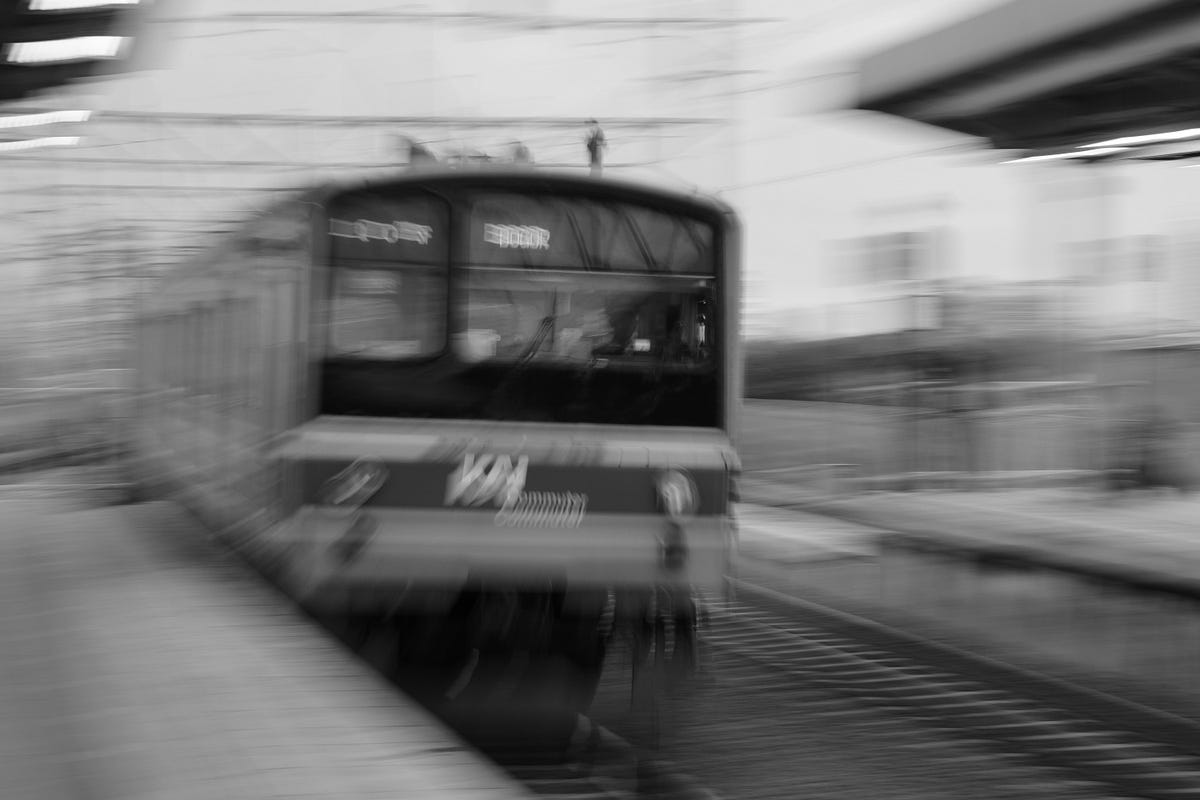 CAPTURING THE FLOW OF MOTION. Slow Shutter Photography: Letting time ...