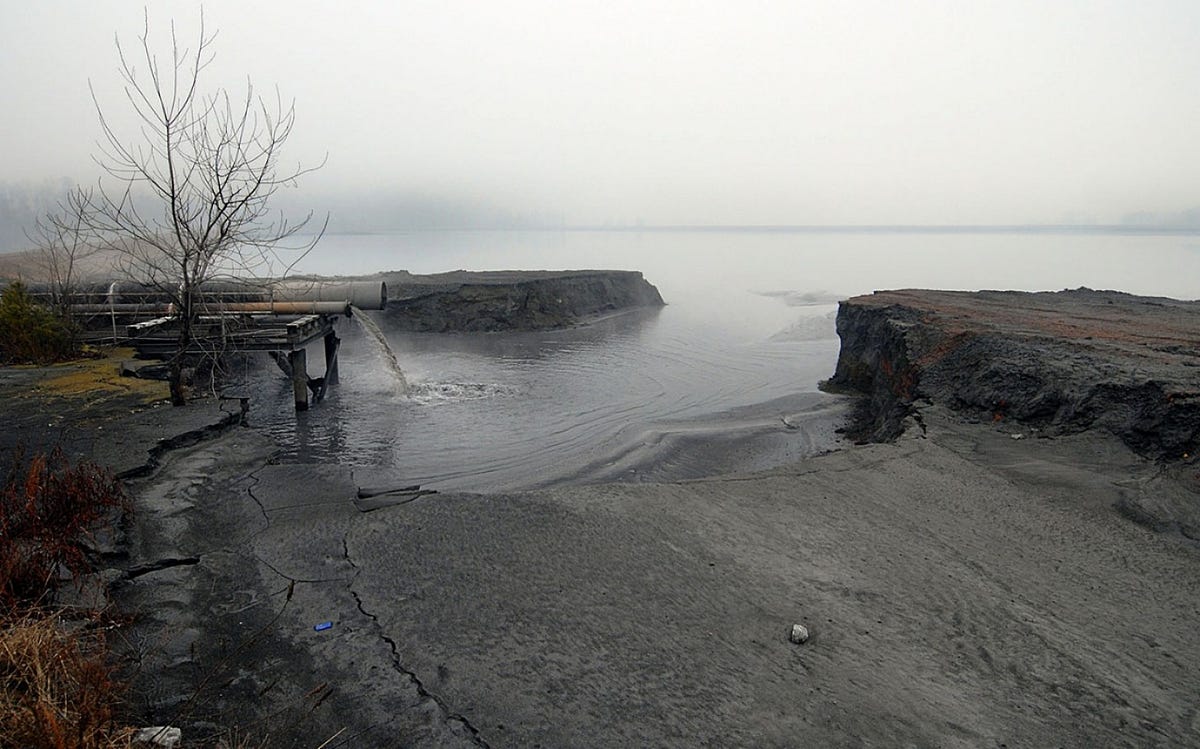Fly Ash Management and Disposal Initiatives | by vcare4environment | Medium