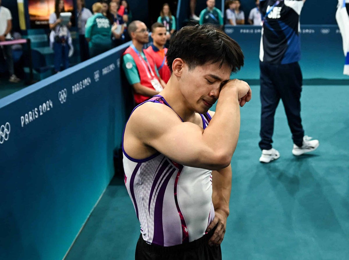 Carlos Yulo’s Mother issues. Carlos Yulo, the Filipino gymnastics… | by ...