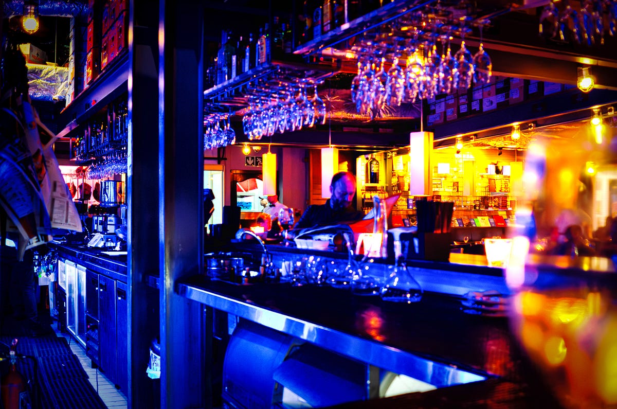 Photos from the Bar. A relaxed approach to street… | by Dirk Dittmer ...