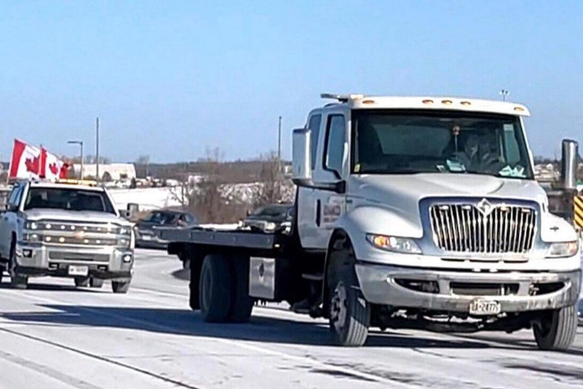 Reliable Towing Company Calgary - 1onkar Towing - Medium