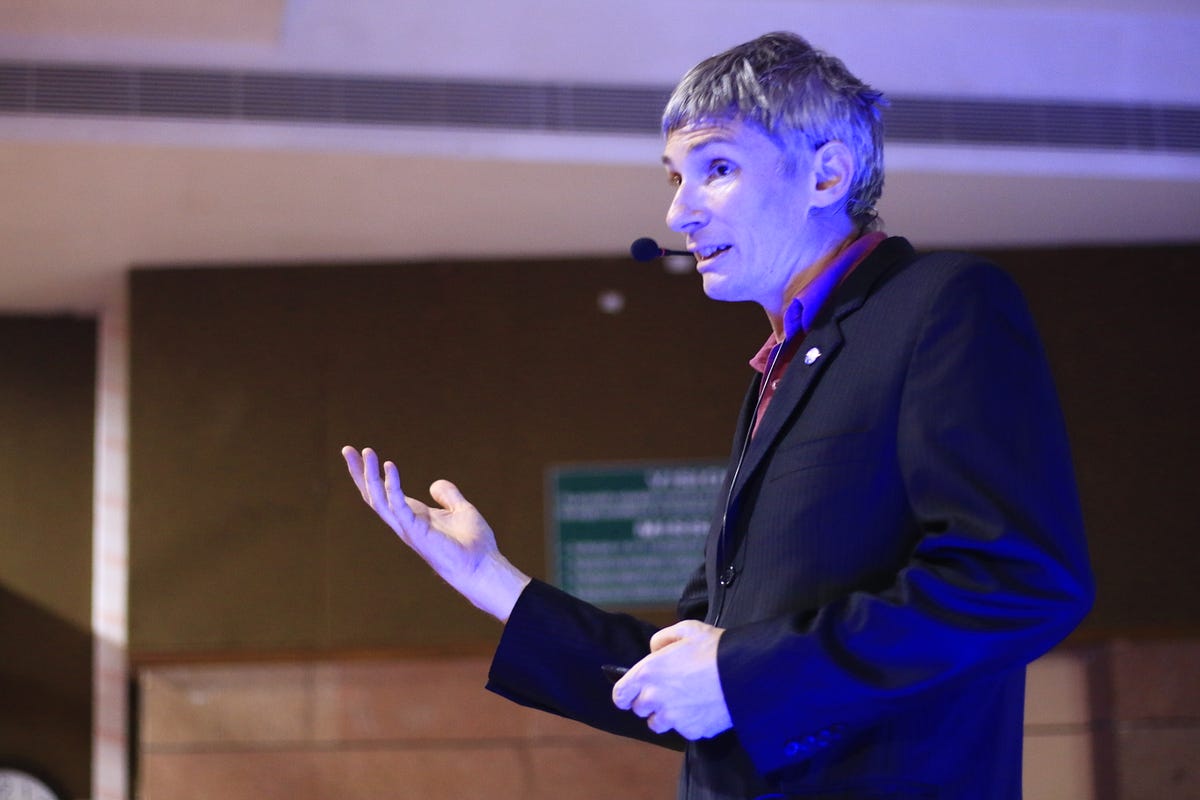 Venturing into New Horizons. A brief chat with Henry Throop, the… | by ...