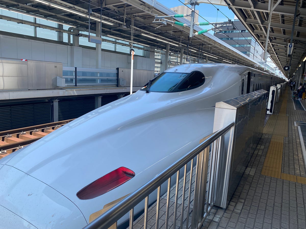 Why the Tokaido–Sanyo Shinkansen Is Basically a Metro System on ...