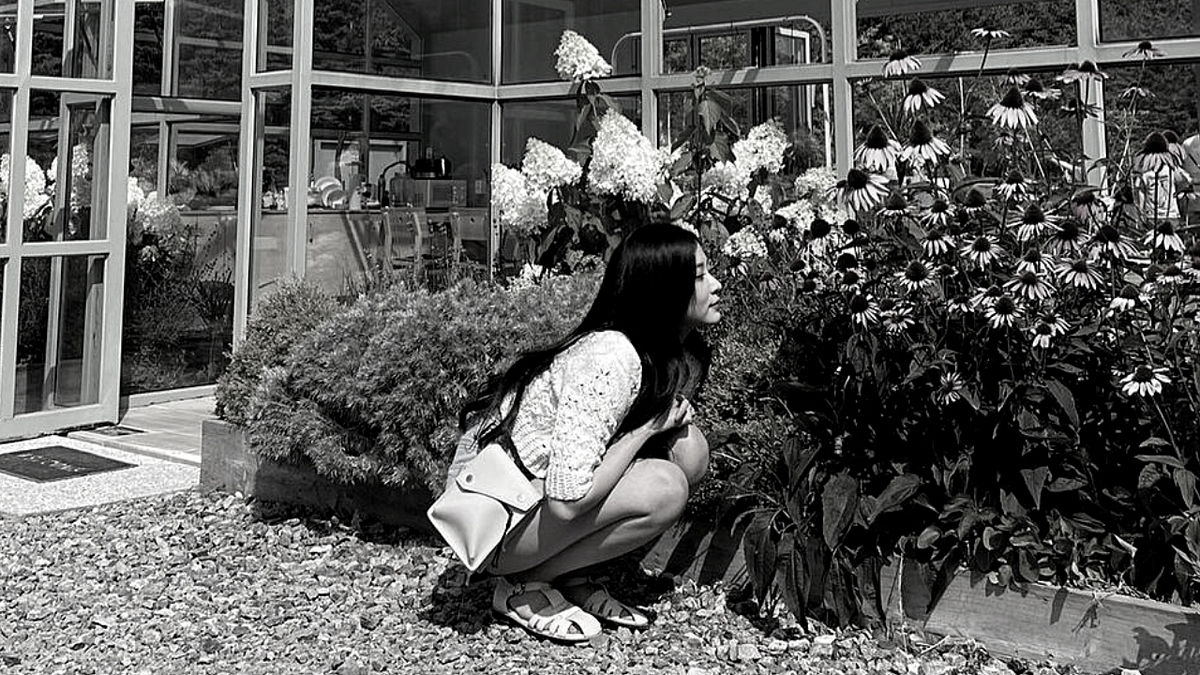 54.. Mentari berseri menyambut Embun… | by Yiyi. | Medium