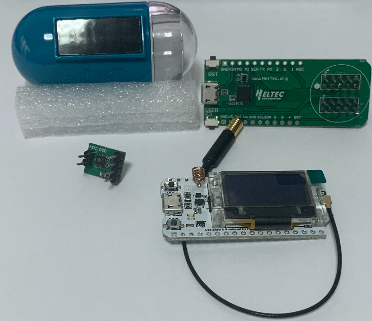 HTIT-WB32 (ESP32-Lora) 與 HTCC-AC02 (CubeCell 膠囊) 通訊練習 | by Delores Cetleh | Medium