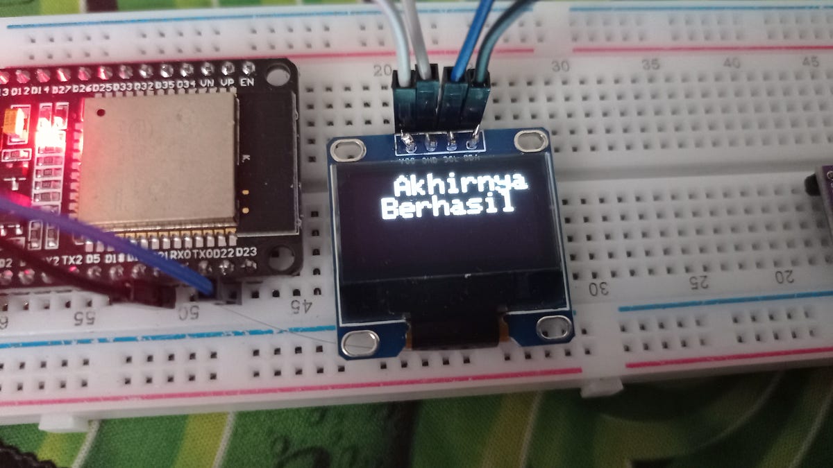 ESP32 Tutorial Part 5 (Display). Haloo teman-teman, balik lagi di… | by Ilham Alvindo Riandova ...
