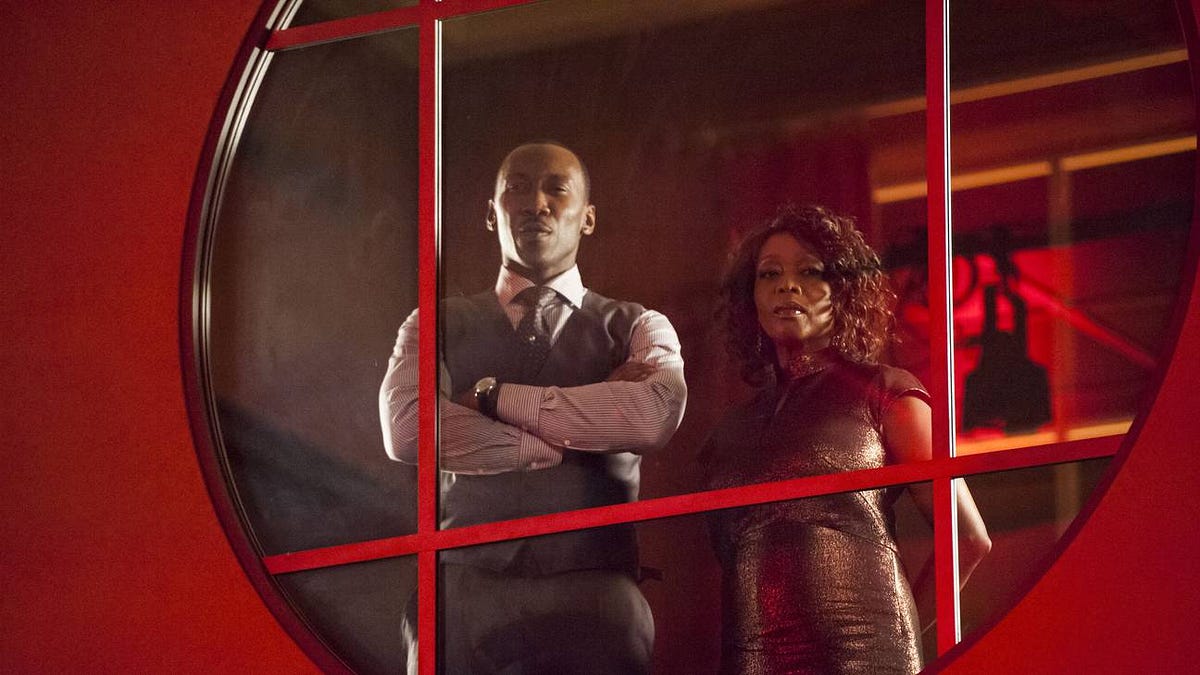 Luke Cage And The 13-Episode Slump | by MTV News Staff | MTV News | Medium