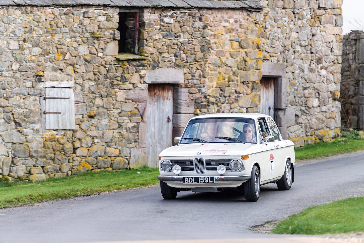 Classic and Vintage Car Challenge Rally - Rally The Globe - Medium