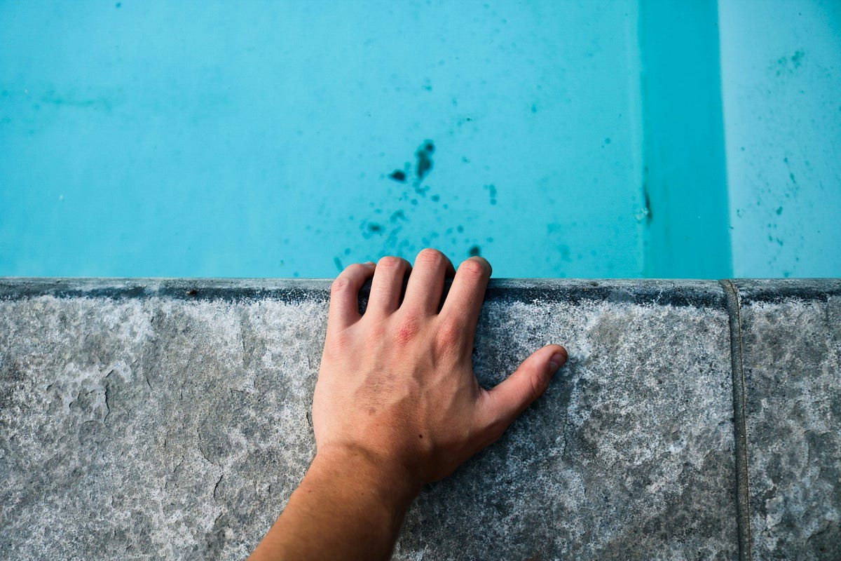 How To Remove The Waterline Scale On A Swimming Pool | by ...
