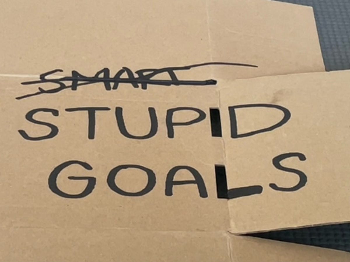 STUPID goals ©. what SMART goals miss | by Nonlinearism | Jan, 2026 ...