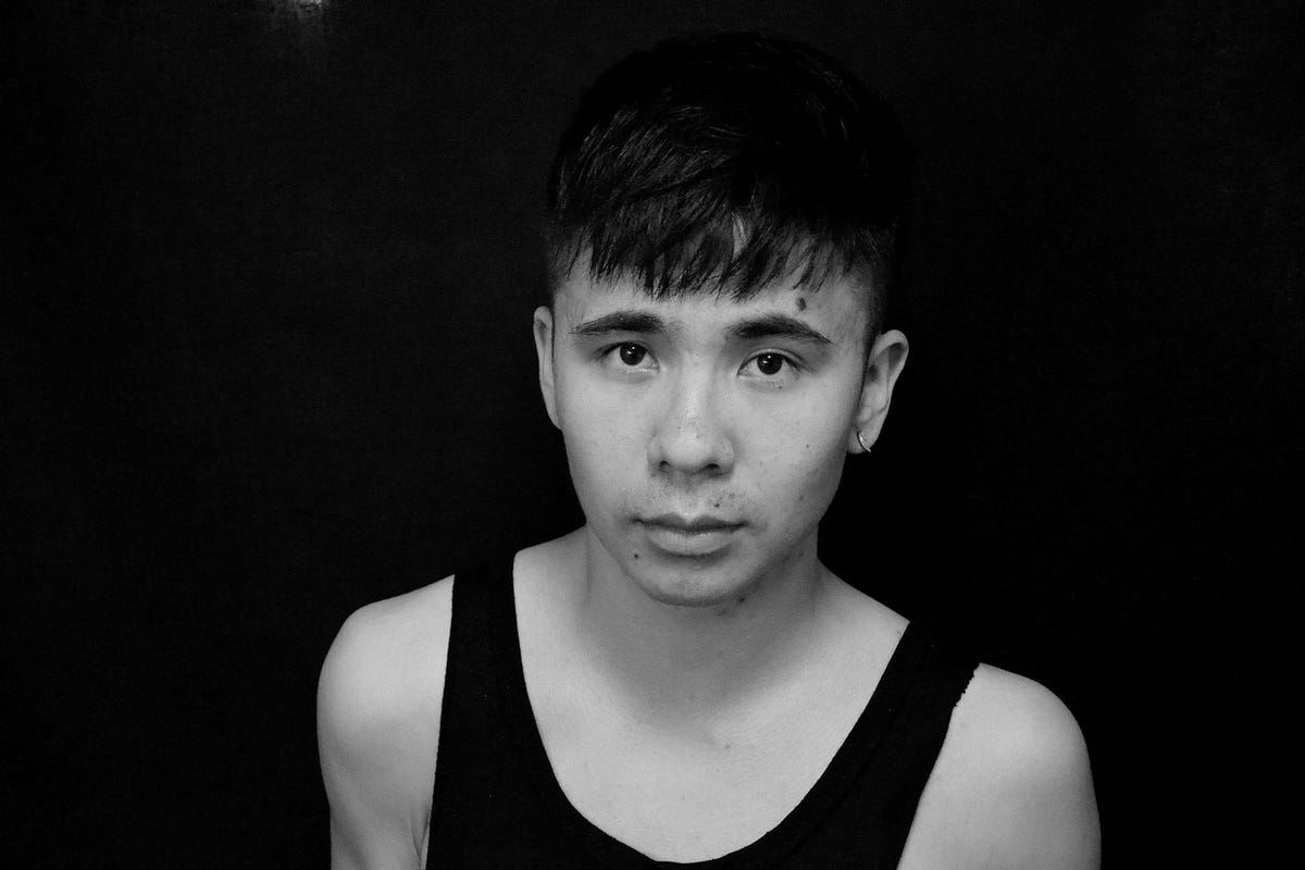 Analysis of Ocean Vuong’s ‘Beautiful Short Loser’ Poem | by Dereka M ...