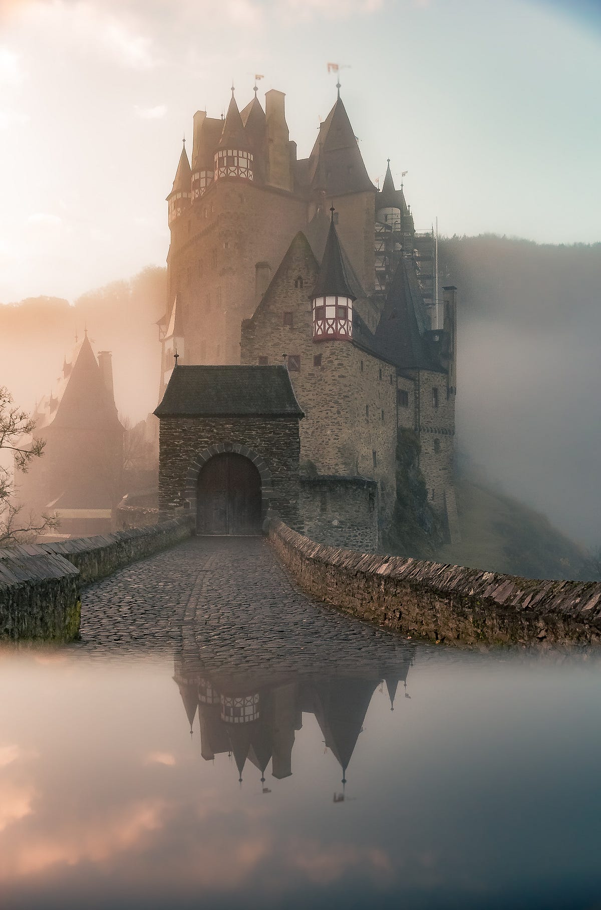 Fantasy World. Poetry prompt day:-16 | by Sahil Patel | ILLUMINATION ...