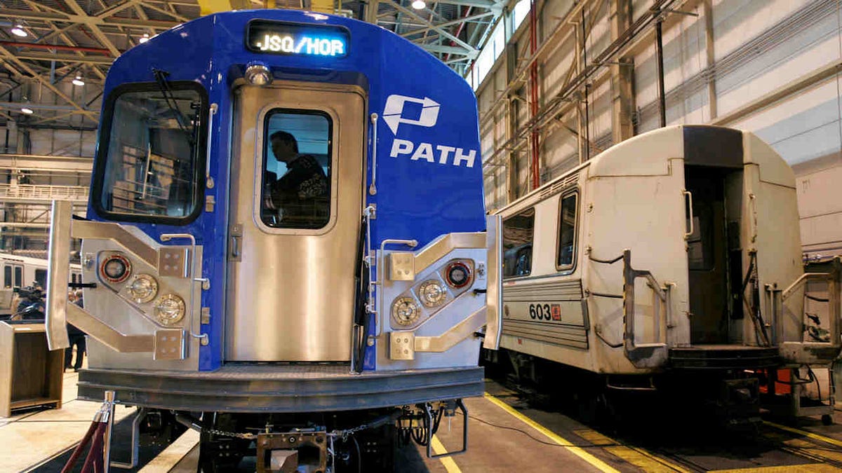 Man hit by PATH train in Manhattan: PAPD | by NWOSparrow | Medium
